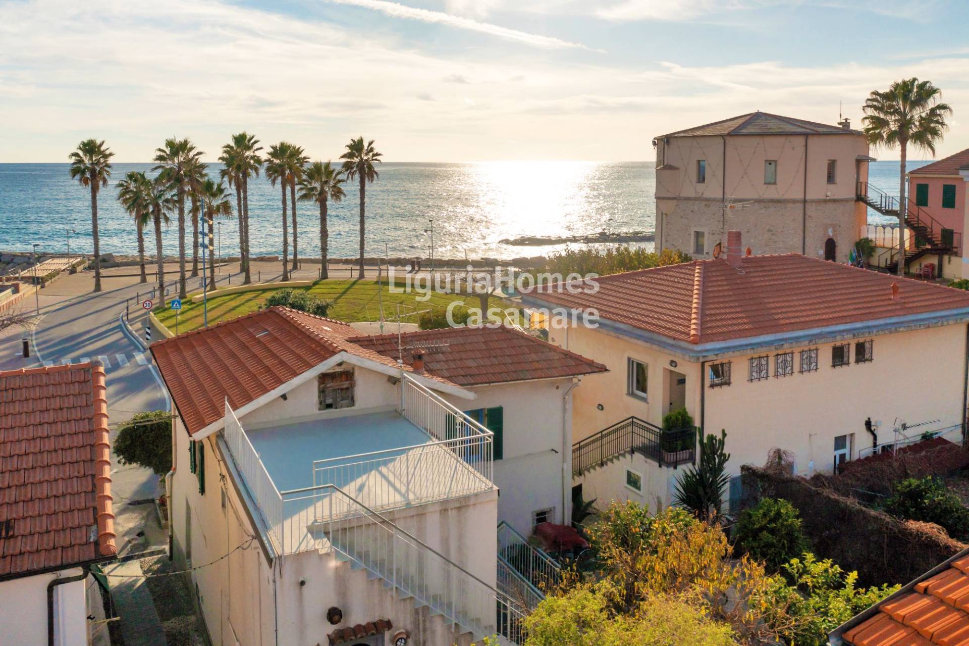Villa in vendita a Santo Stefano al Mare Cod. 7V11