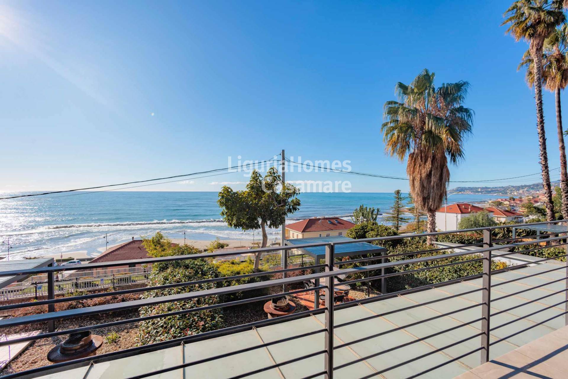 Appartamento in vendita a Santo Stefano al Mare Cod. 7T28