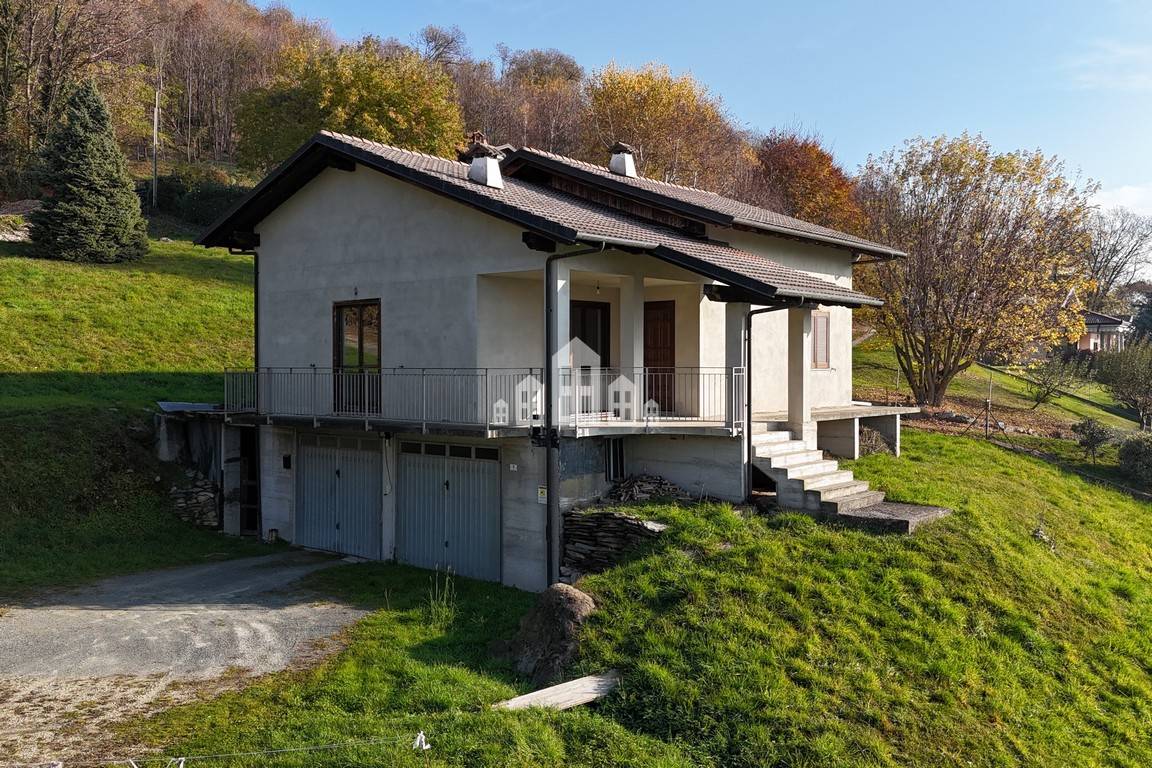 Villa in vendita a Val di Chy - Alice Superiore Cod. MI_06.2